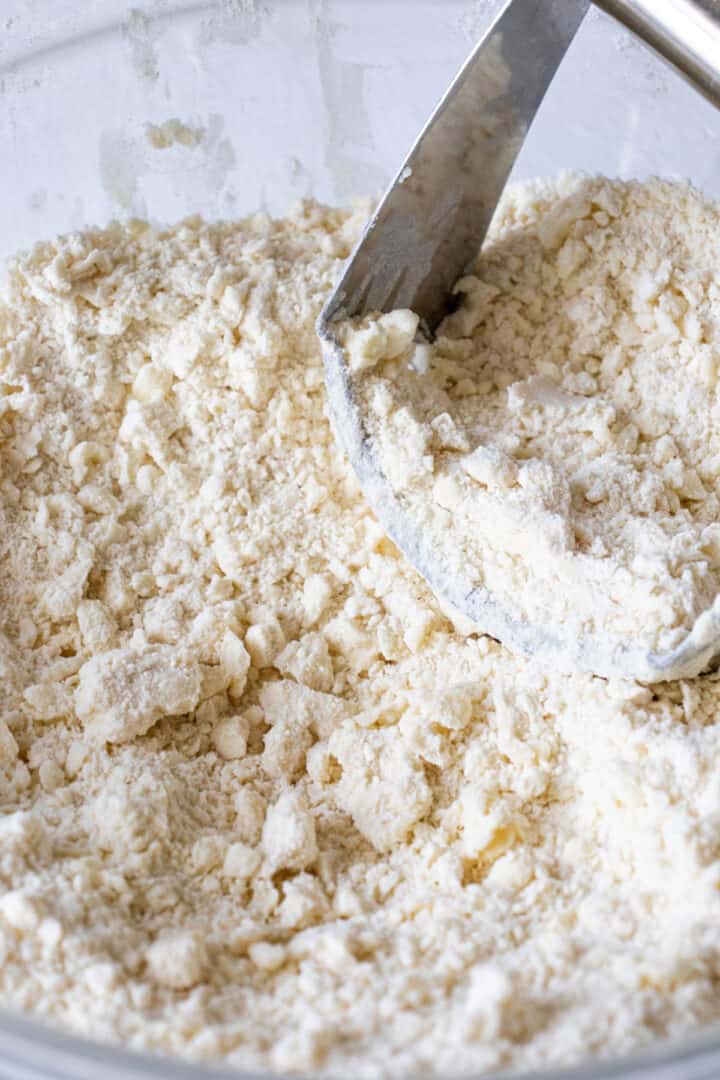 Southern Homemade Pie Crust - Fueling a Southern Soul