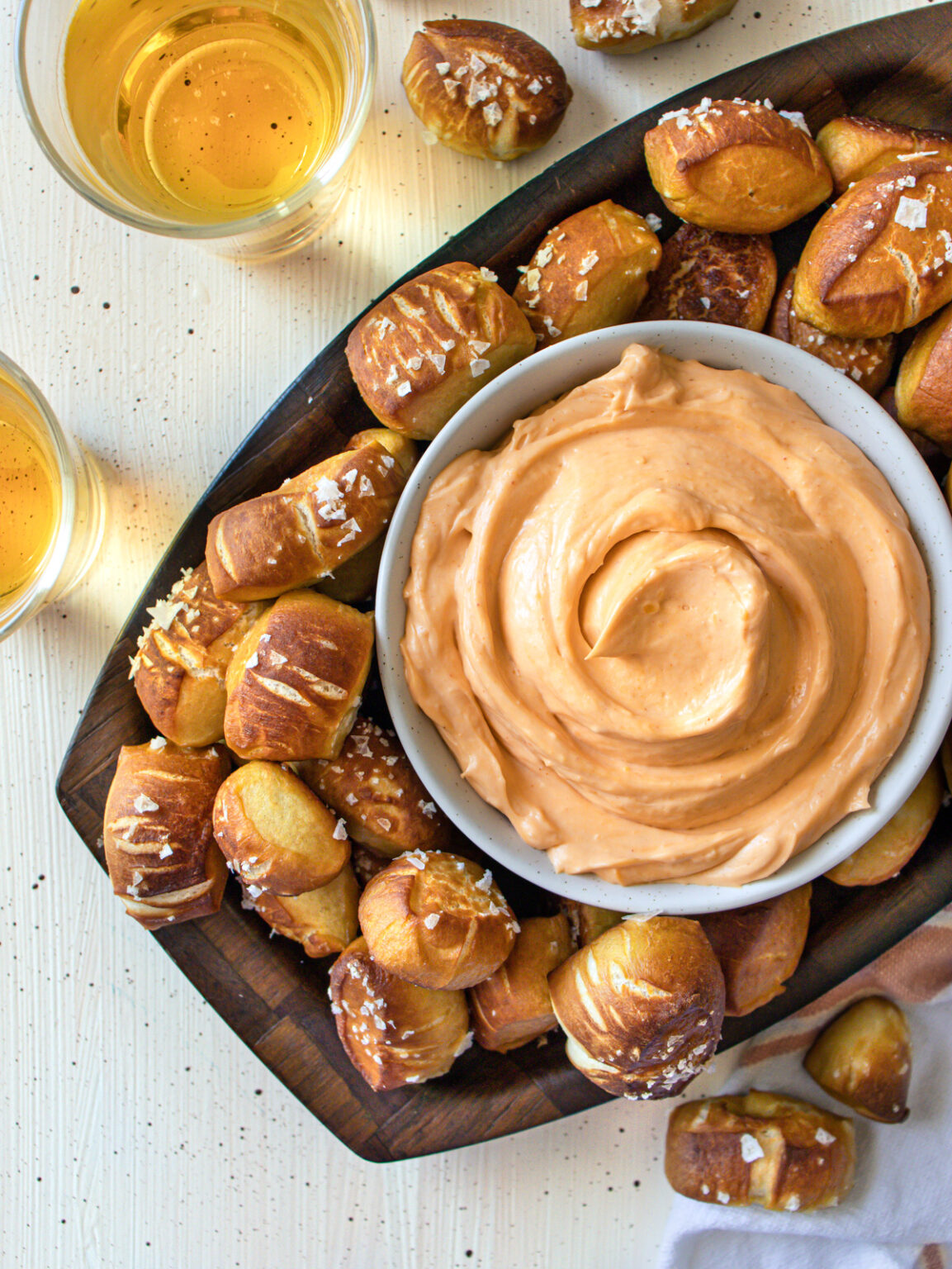 10 Minute Kentucky Style Beer Cheese Dip - Fueling a Southern Soul