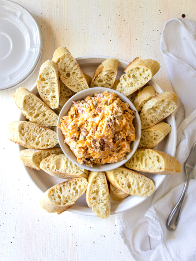 10 Minute Southern Style Pimento Cheese Dip and Spread - Fueling a ...